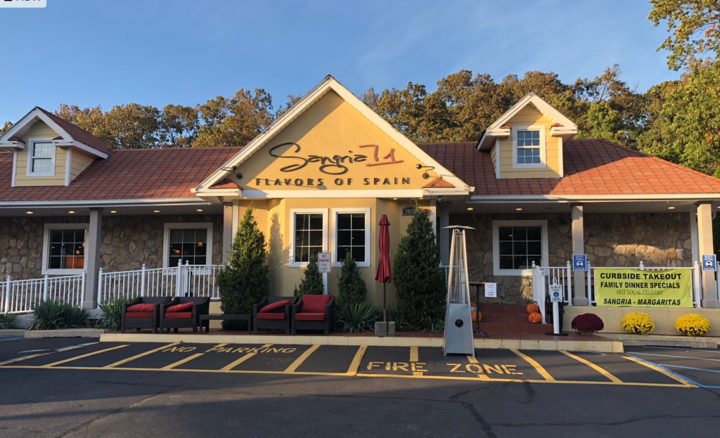 Sangria 71, Commack - Destination Accessible